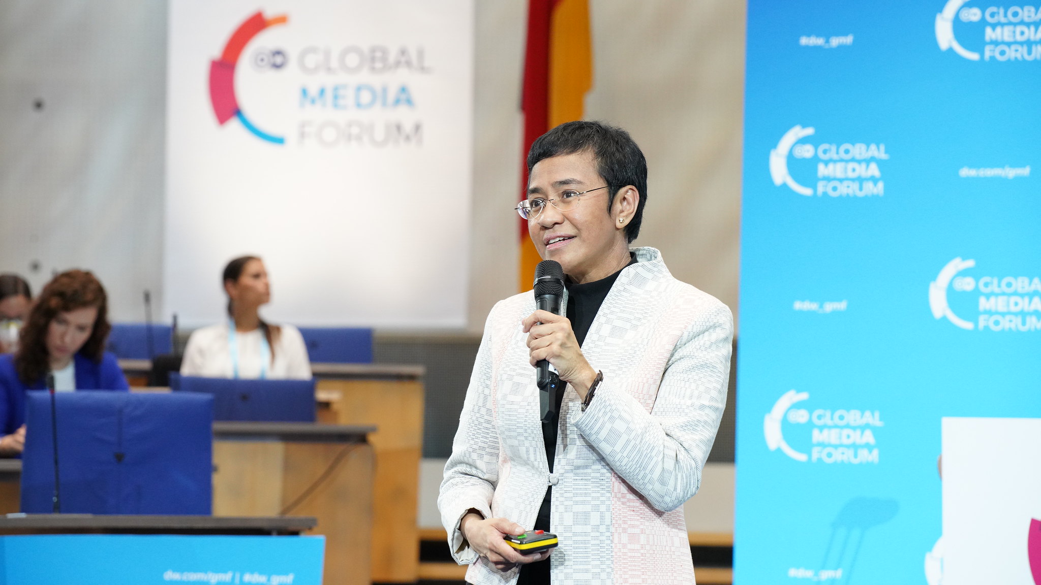 Rappler ist nur die Spitze des Eisbergs - M - Menschen Machen Medien ...